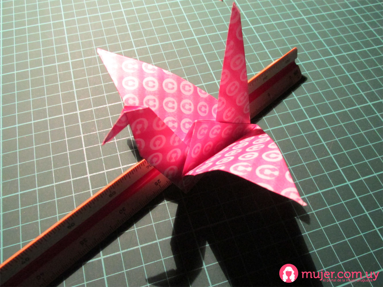 Origami: cómo hacer una grulla | Mujer.com.uy